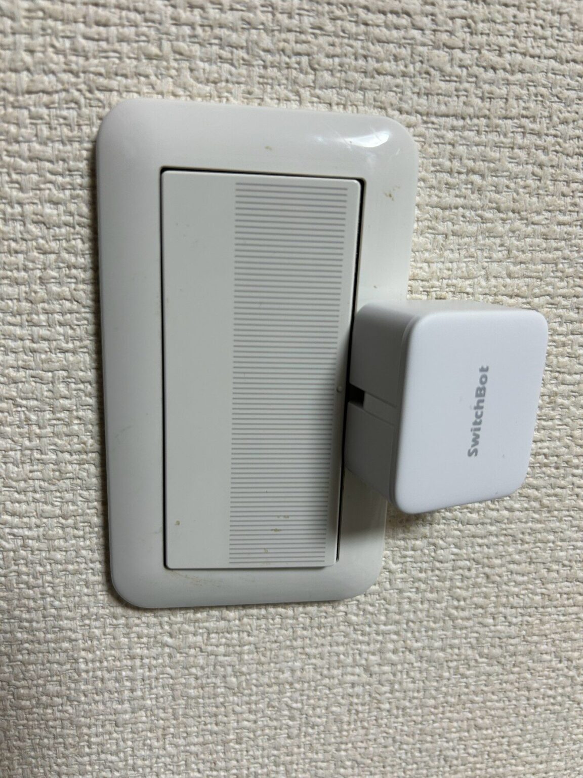 MORI blog | 離れた場所からスイッチオン家電【SwitchBotスイッチ】は一人暮らしに超おすすめ！使い方＆設定のコツを詳しく紹介！